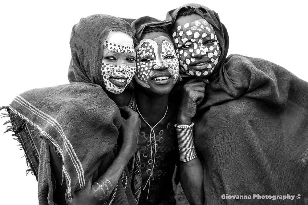 TRIBE - Young Suri boys